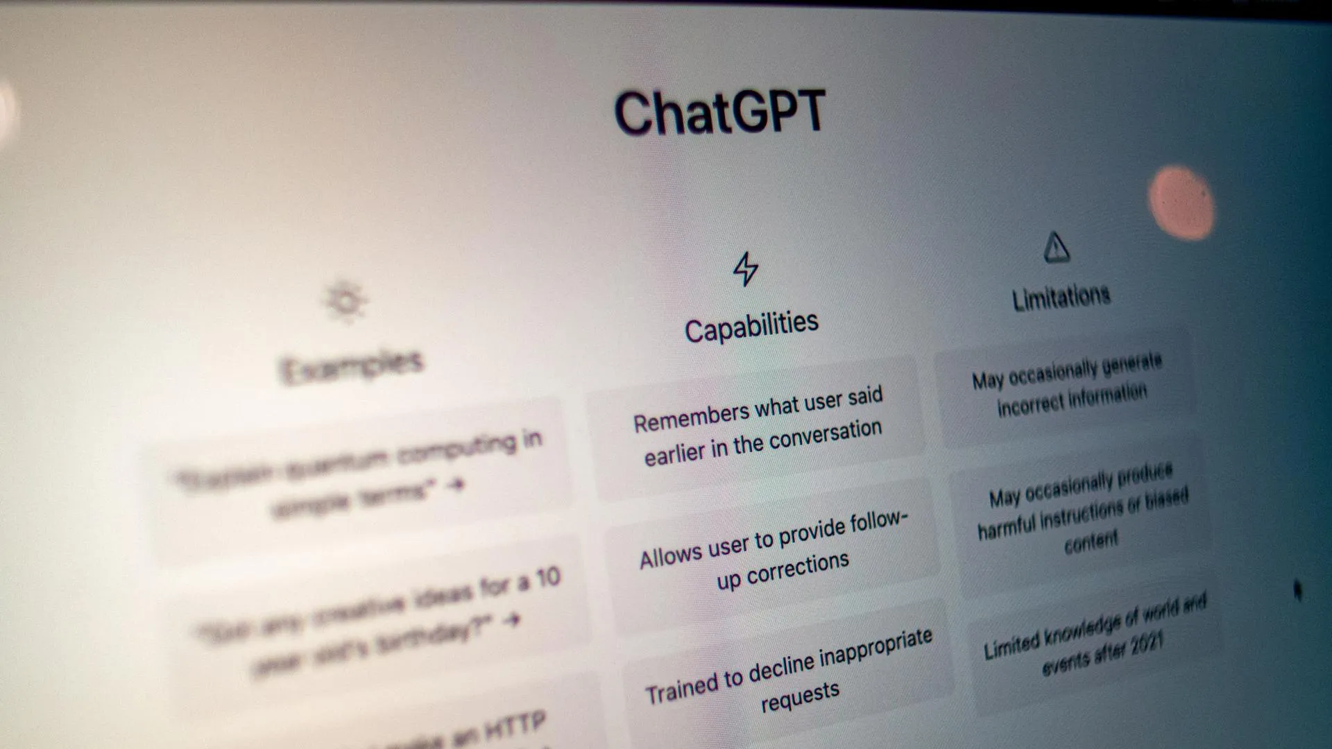 Создатели ChatGPT представили улучшенную версию своего алгоритма | 360°